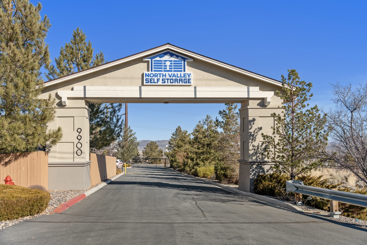 Storage Units in Reno, NV | 9900 N Virginia St | North Valley Self Storage