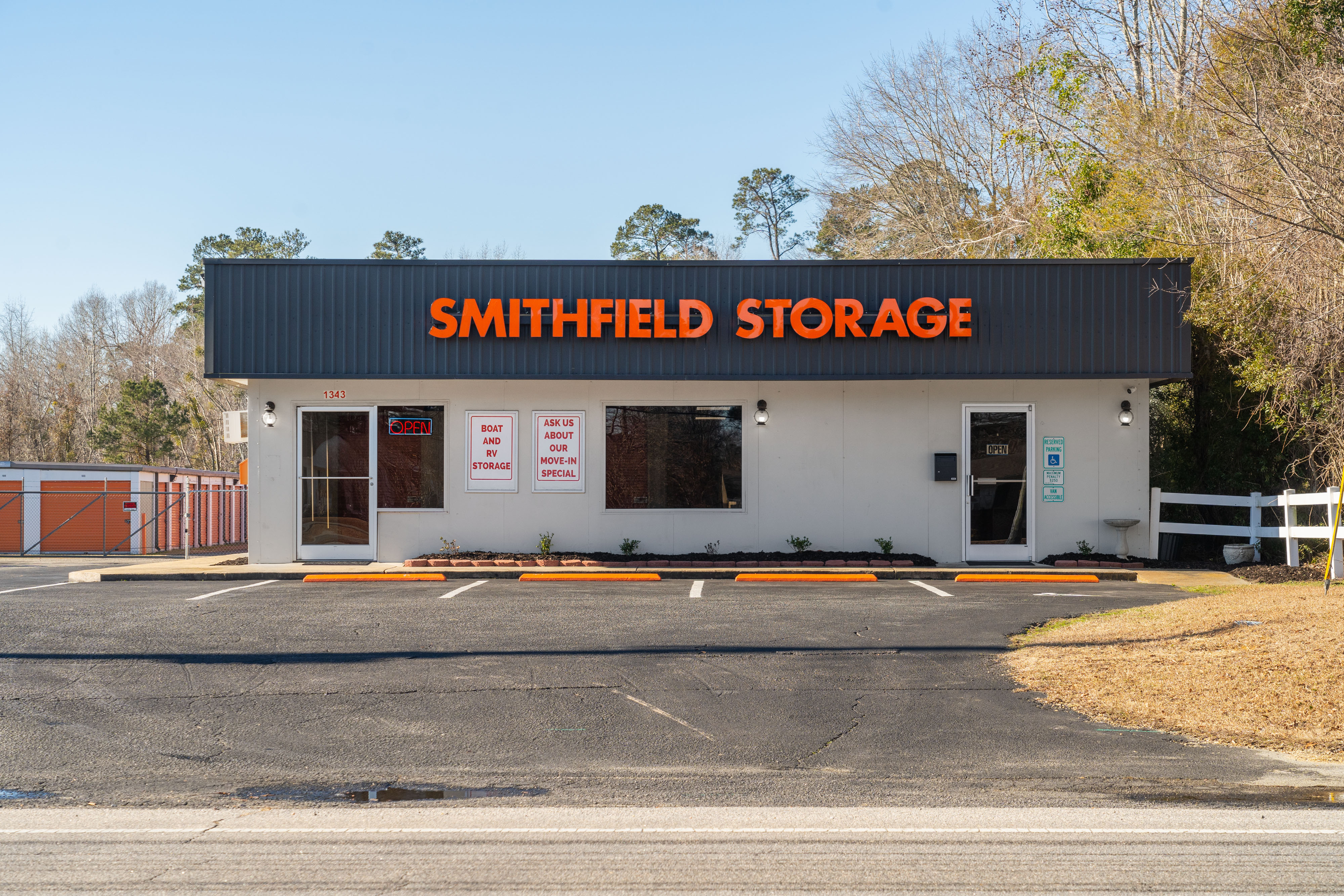 Storage Units in Smithfield, NC | 1343 W Market Street | Smithfield Storage