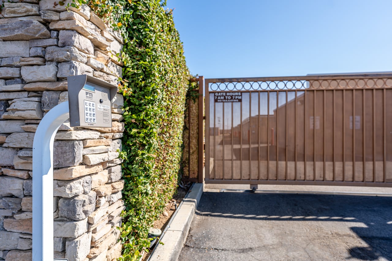 Secure Storage Units in Bakersfield | Olive Drive Self Storage