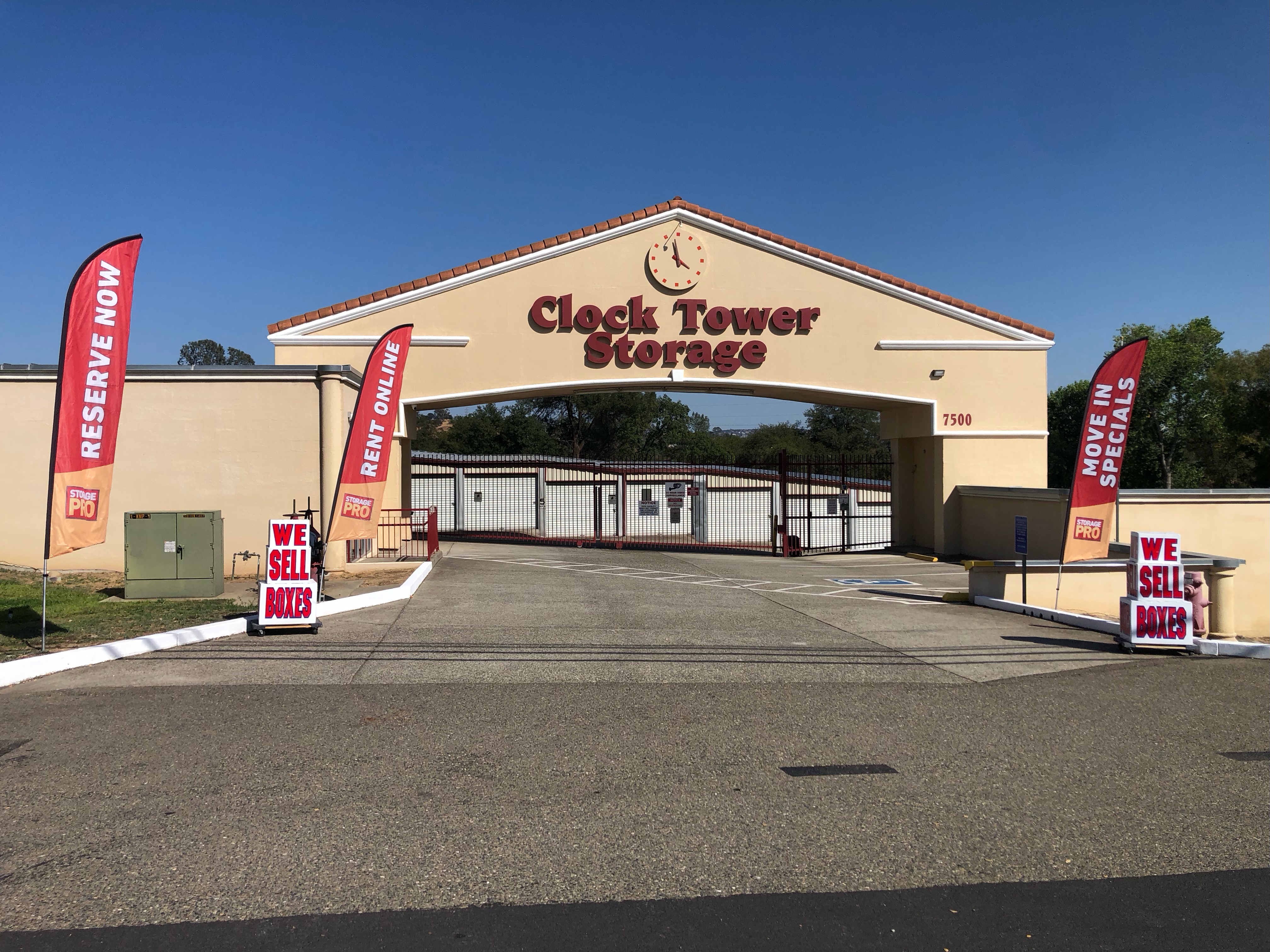 Cheap Storage Units in Folsom CA | Clock Tower Self-Storage
