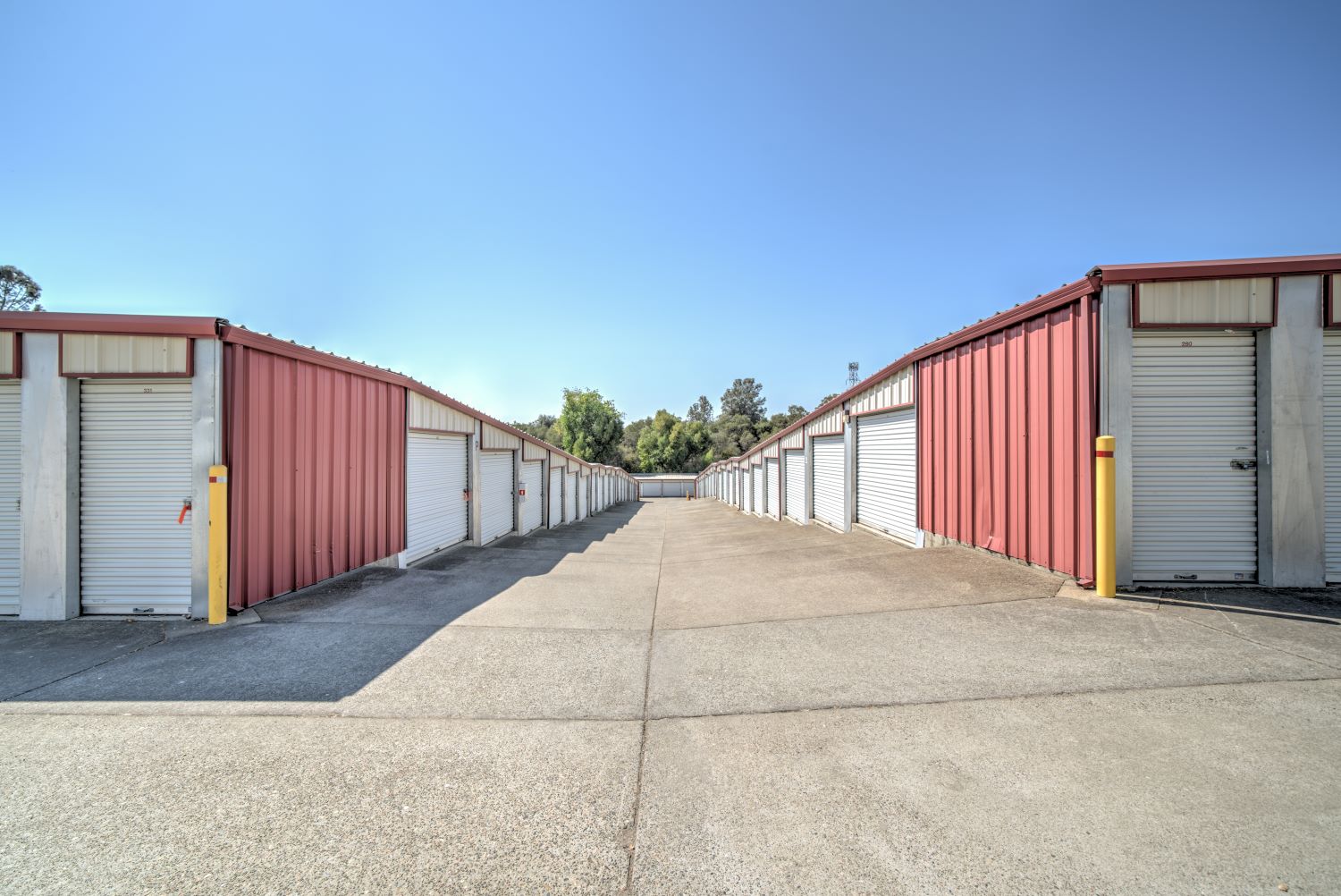 Cheap Storage Units | Clock Tower Self-Storage | Folsom
