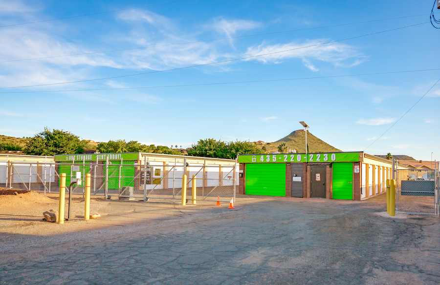 Storage in St. George, UT at 1095 W Sunset | Storage Corner