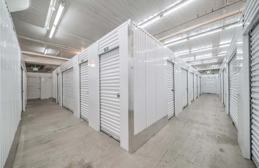 Affordable Storage Units in SF $64 | StoragePRO