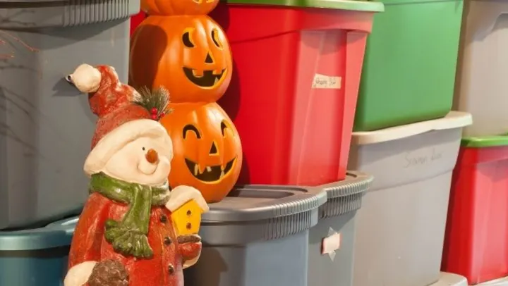 5 Tips for Storing Seasonal Items | A-1 Self Storage