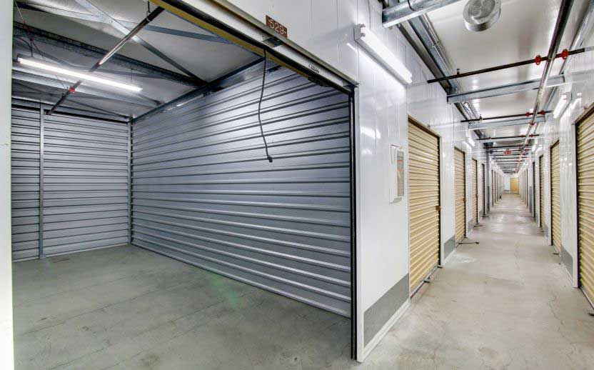 Traditional Self Storage | StaxUP Storage